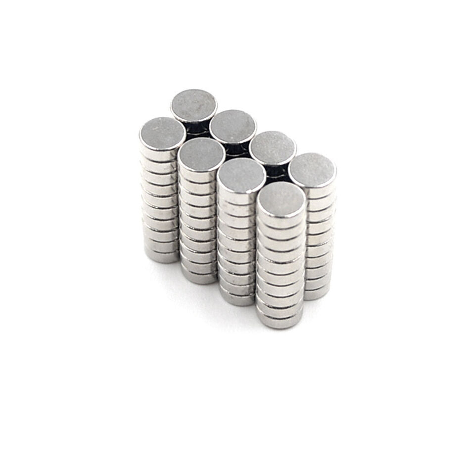 Pack of 100 Neodymium 4mm Disc Magnets Silver N35 Grade With Plastic S